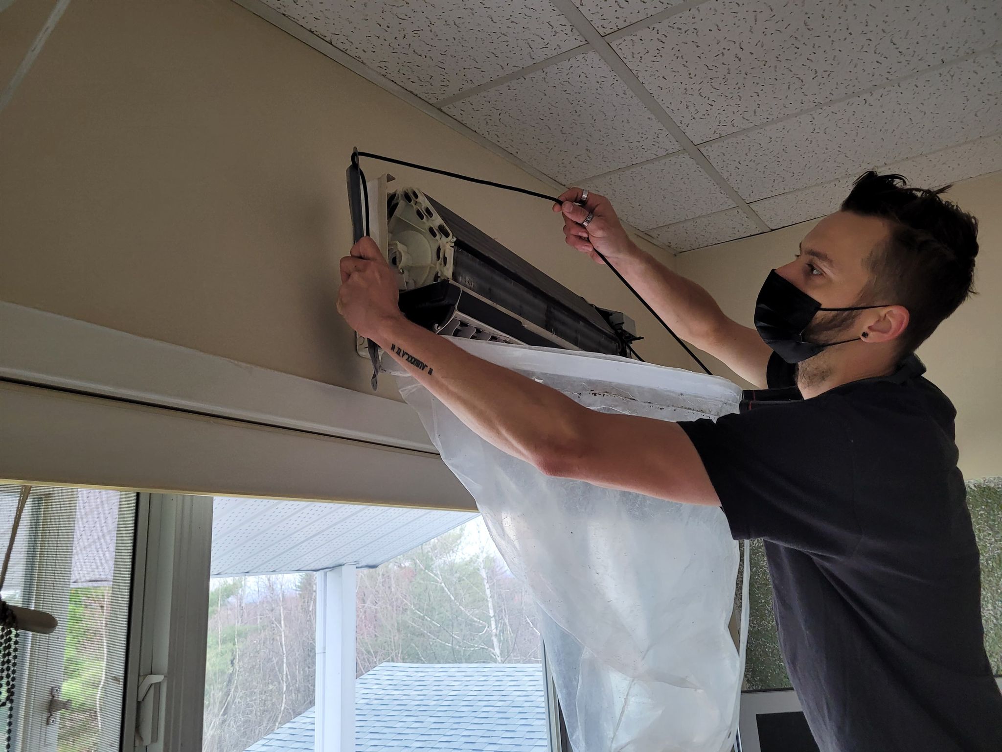 Wall Mounted AC Cleaning – Nettoyage Quali-Pro – Service de Nettoyage ...